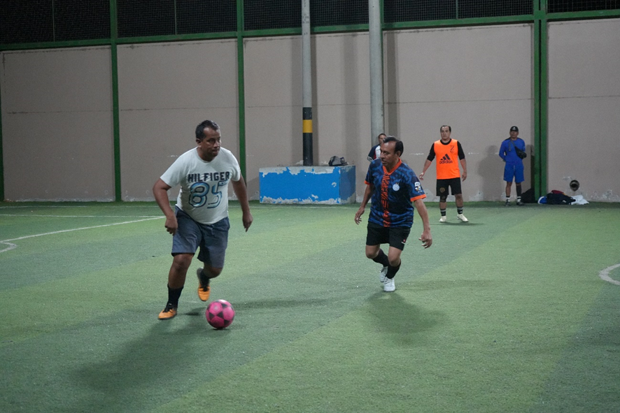 EL EQUIPO DE FULBITO MASTER TRIUNFA ANTE EL COLEGIO DE INGENIEROS